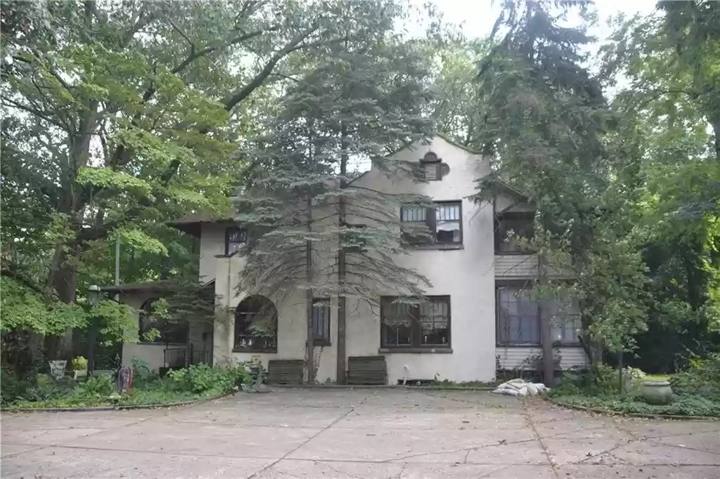 3102 Glenwood Park Ave :: The Ehler Benedict-Miller House